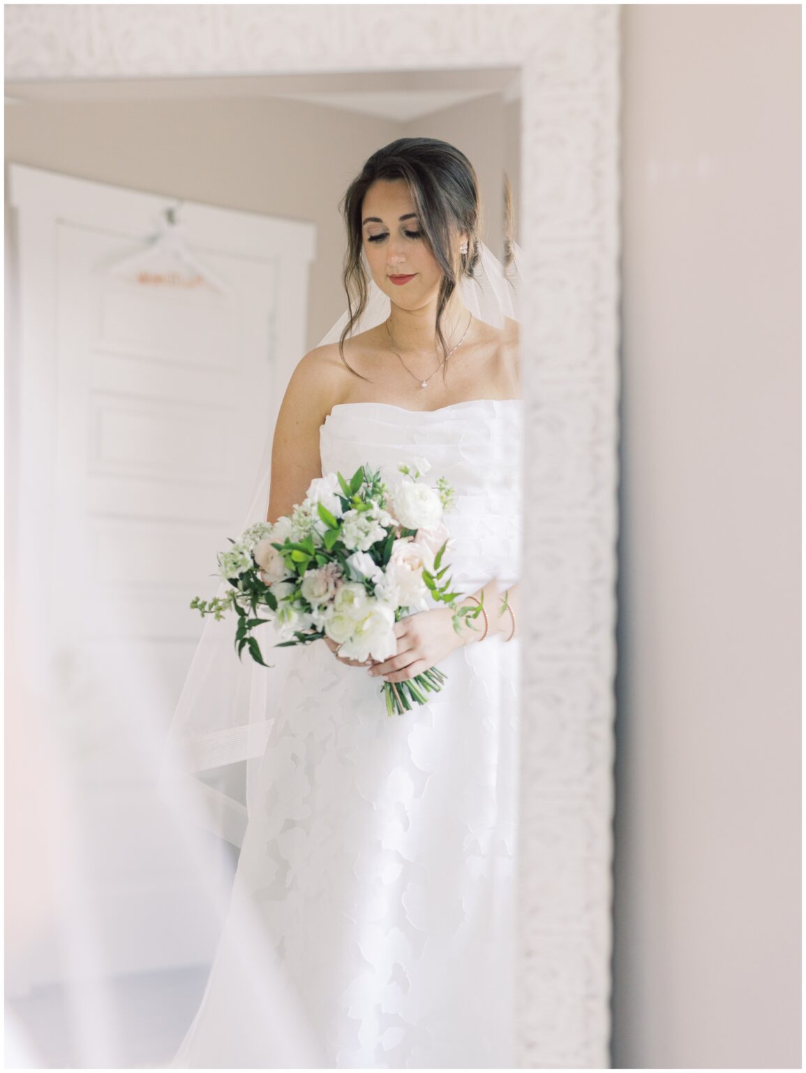 A Whimsical Garden Wedding at Raspberry Plain Manor in Leesburg ...