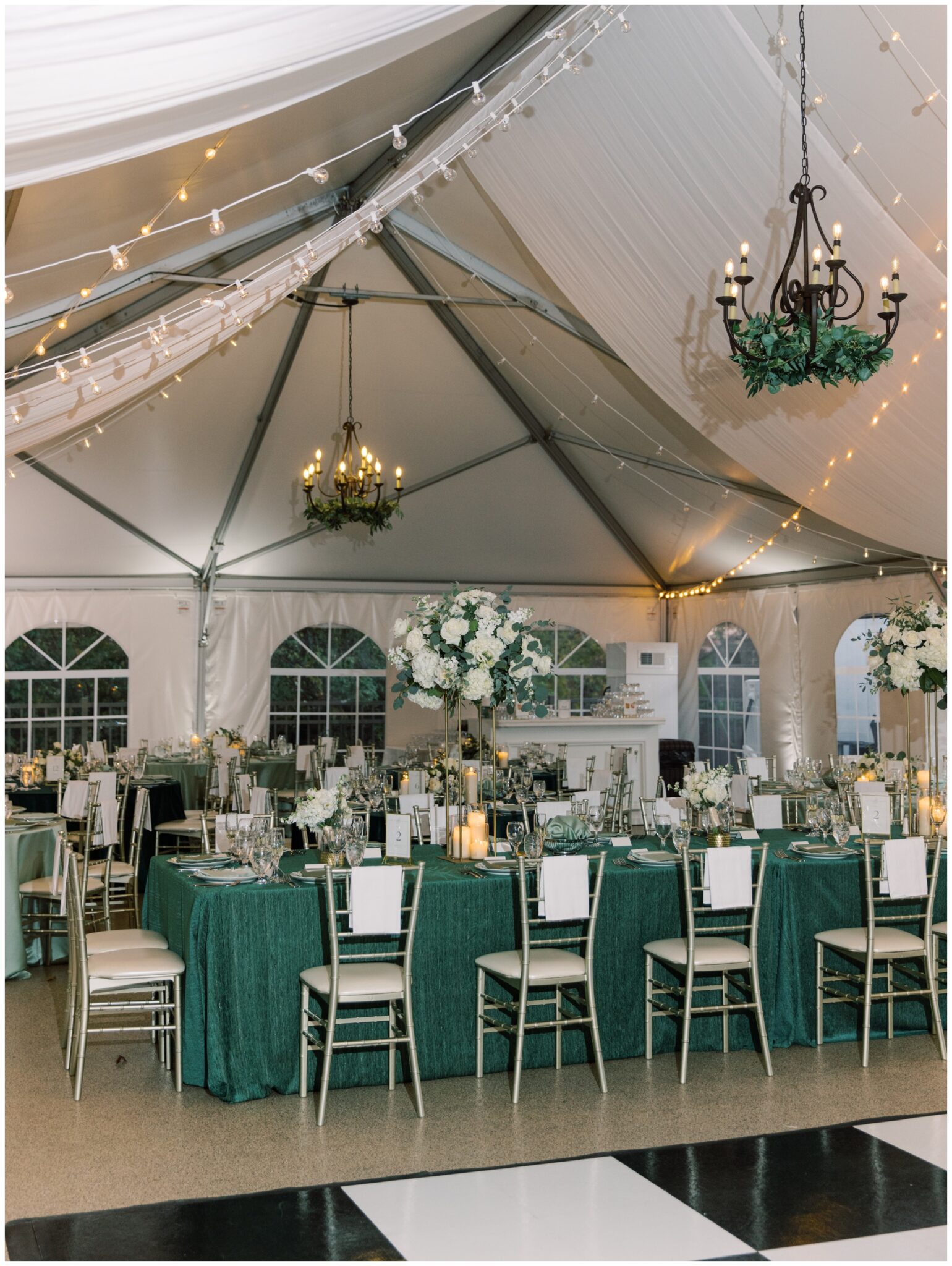 A Stunning November Celebration at Rust Manor House in Leesburg ...